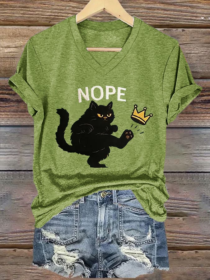 V-Neck Retro No Kings In America Cat Crown Nope Print T-Shirt